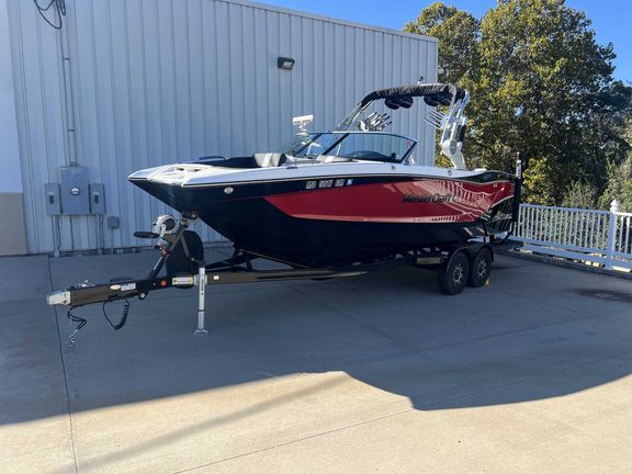 All Boat Inventory in Wichita, KS - Hughes Marine