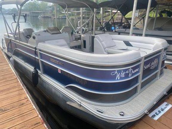 SunCatcher Pontoon Boats in West Memphis, AR - Hot Springs Marina