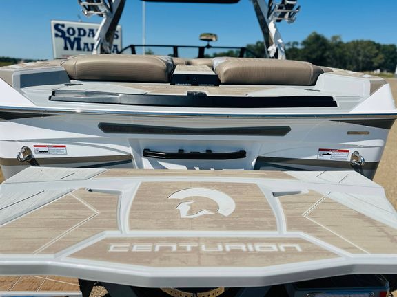 Boat Sales in Omaha, NE - Sodak's Marina