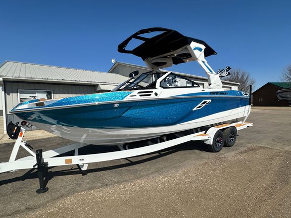 Boat Sales in Omaha, NE - Sodak's Marina