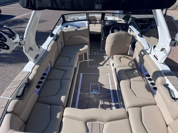 New Boats for Sale - Wake Boats, Pontoons & Recreation Boats